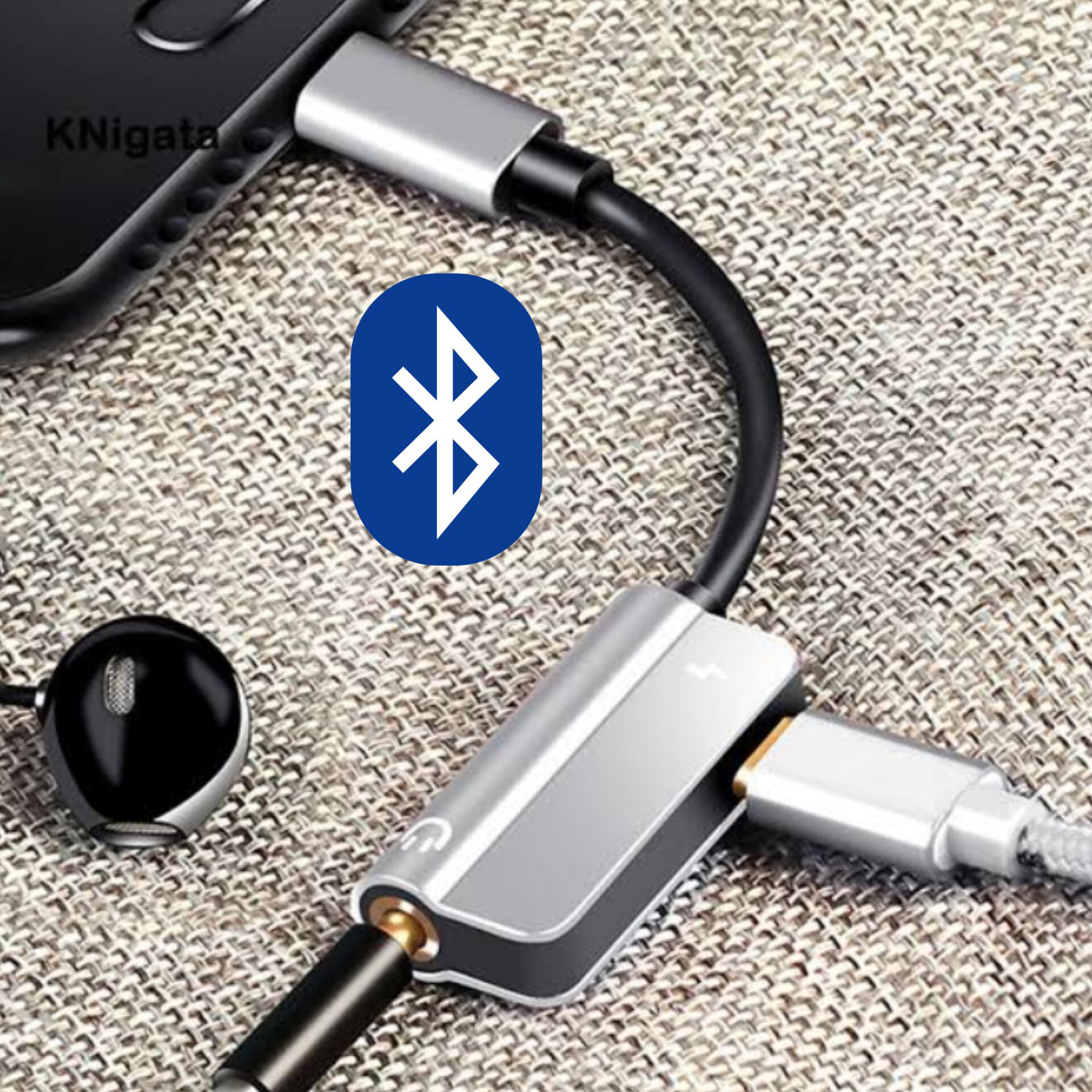 MAK TEC Lightning to 3.5mm 2 in 1 with Bluetooth Earphone Audio Adapter ...