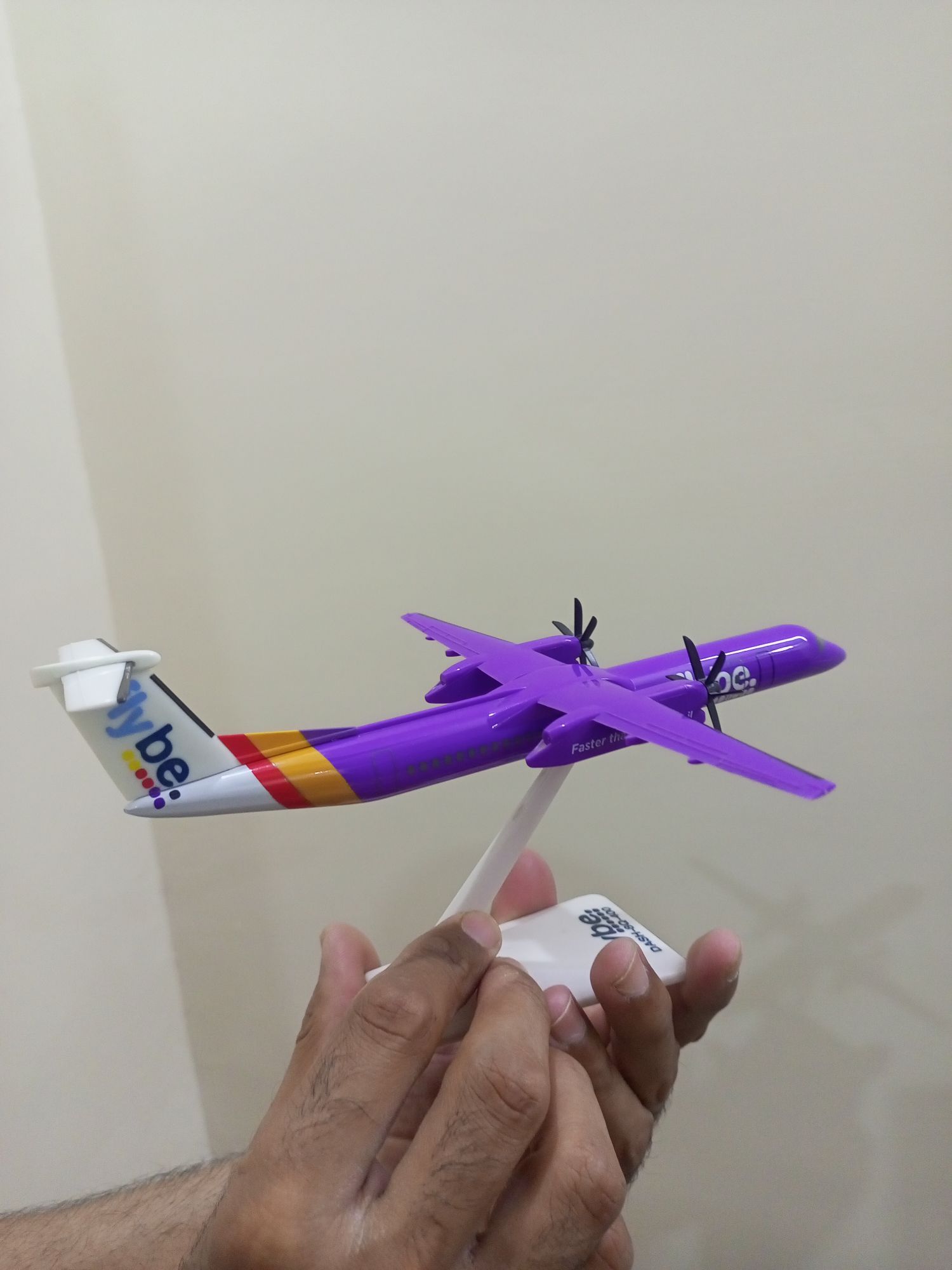 Dash 8 model aircraft flybe | Daraz.pk