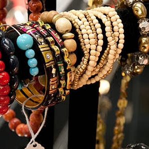 Shop online with Uptrend & Fashion addict Store now! Visit Uptrend ...