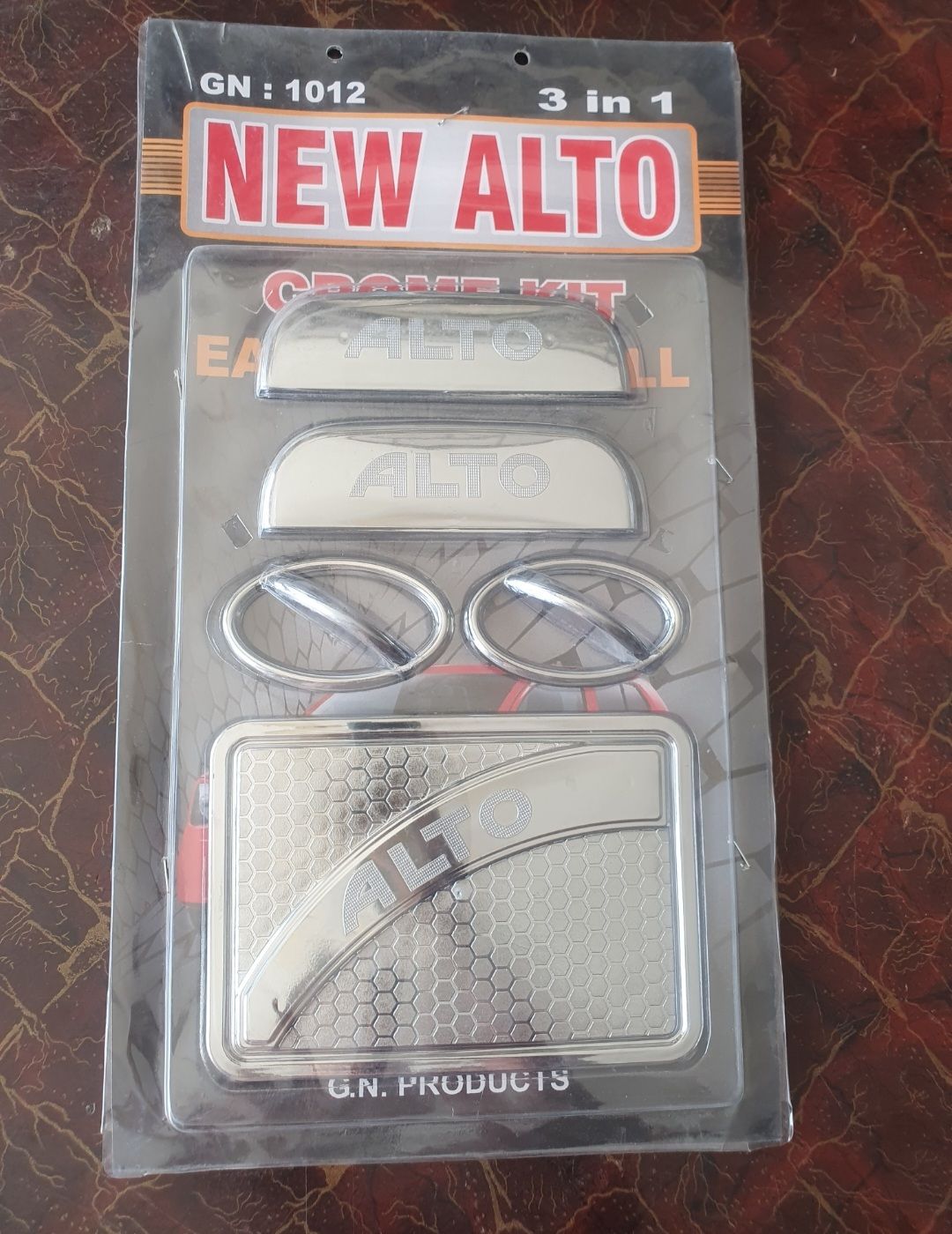Suzuki Alto New Model Chrome Door Handle with fuel cover and side ...