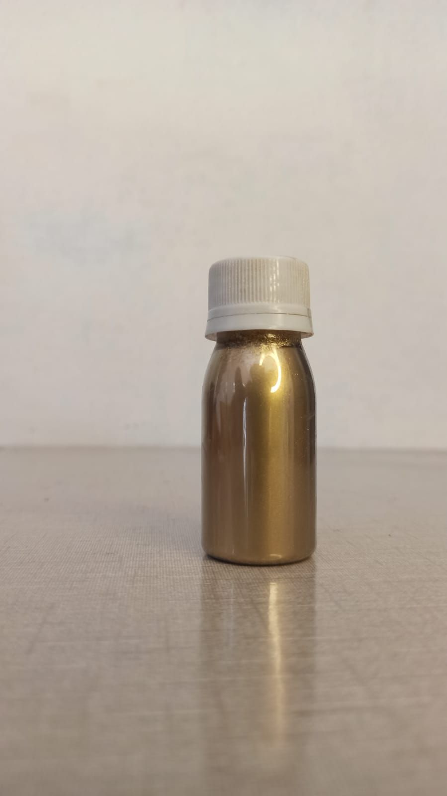 20 gm Metallic Floating powder for Resin art,golden pigment for marble ...