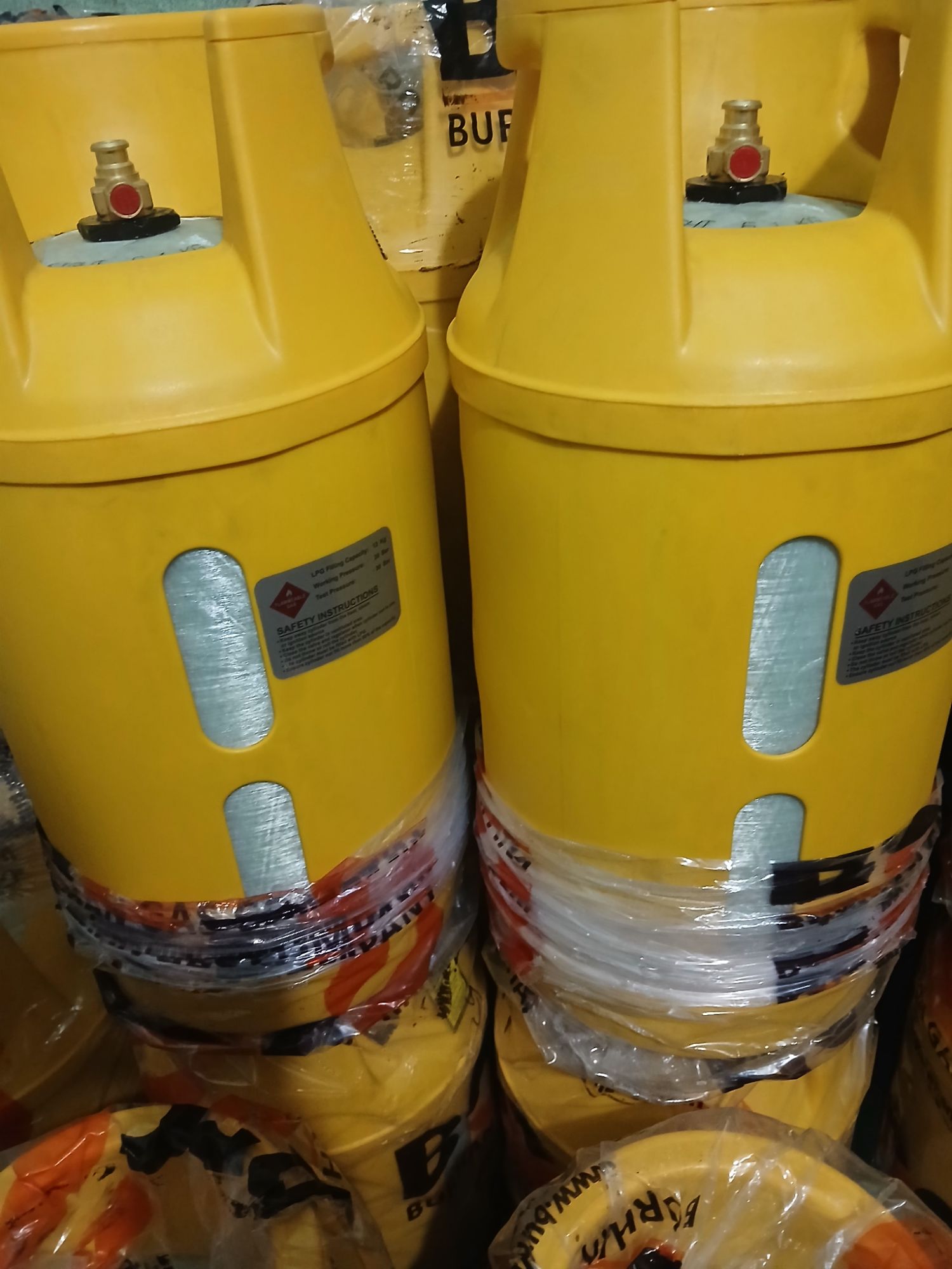 100 ℅ Orginal 13 kg BGC LPG Composite Cylinder with Regulator All over Pakistan Home delivery ...