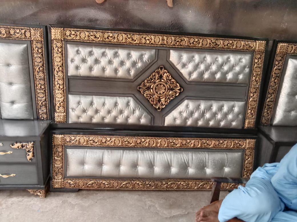 Beautiful modern double bed | Daraz.pk
