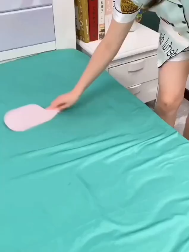 Plastic Bed Sheet Tucker Tool Mattress Tucker Tool Bed Skirts Tucker ...