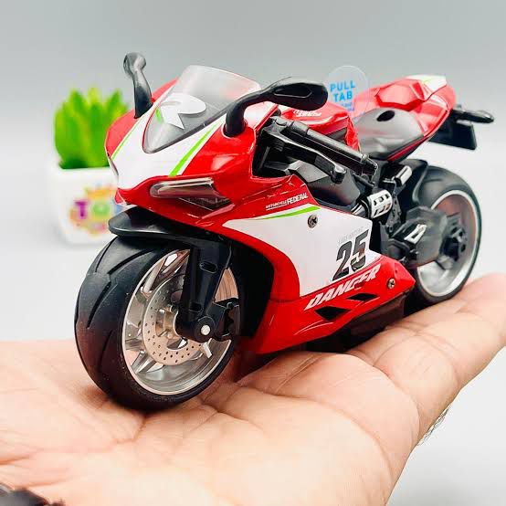 Yamaha R6 Metal Model Bike Toy With Lights and Music | Daraz.pk