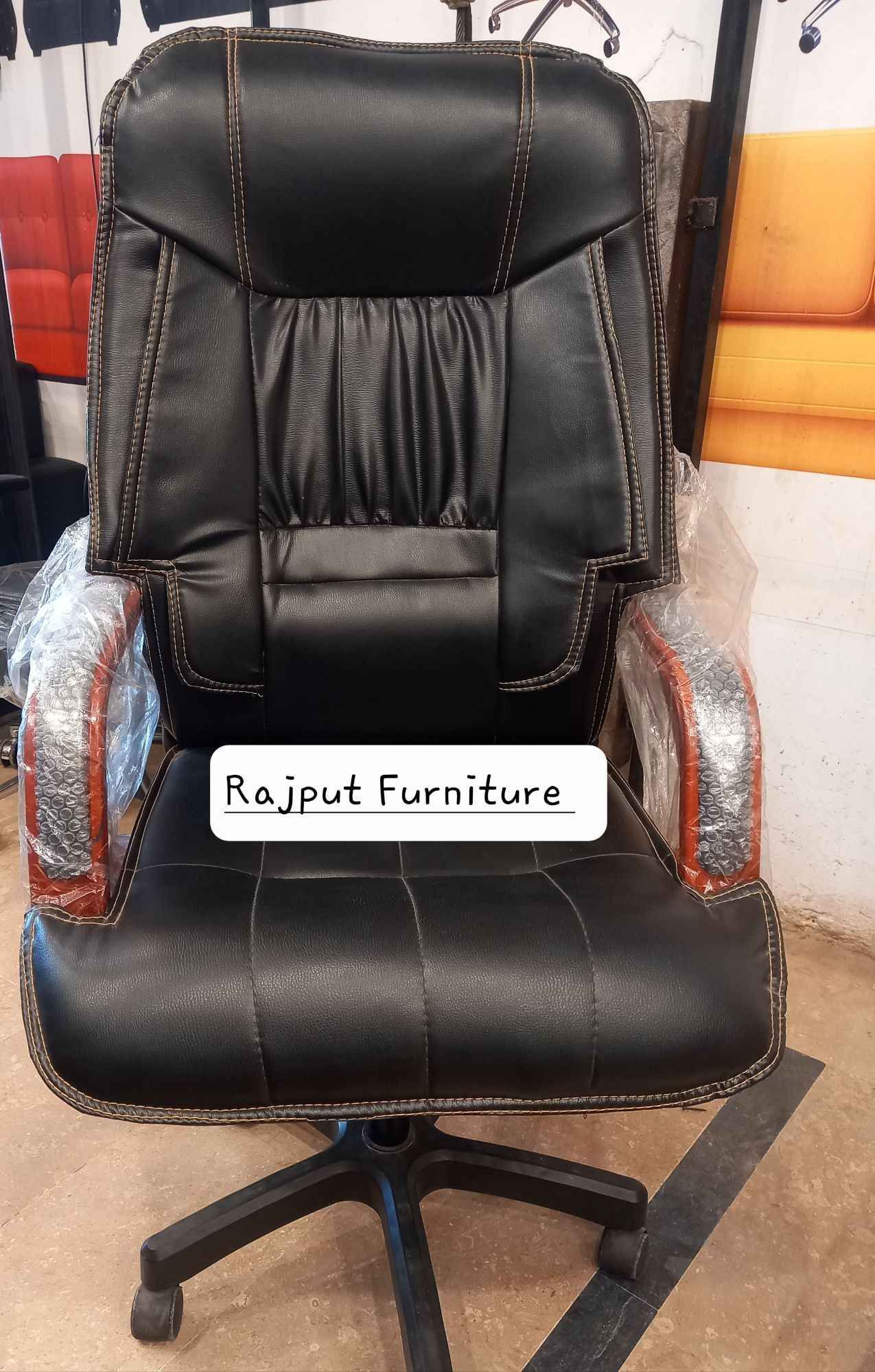 Executive Office Chair | Daraz.pk
