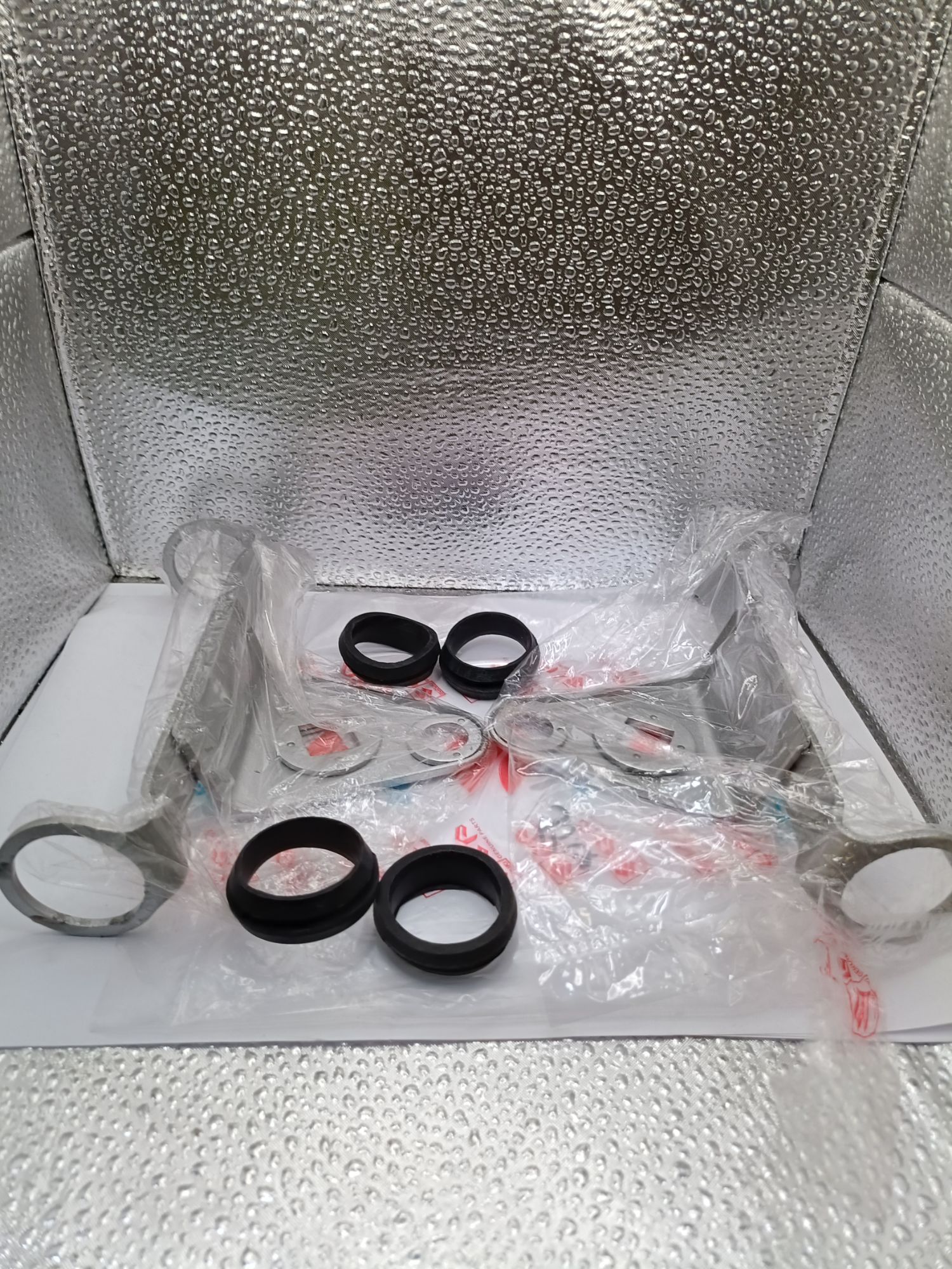 Suzuki GS 150 headlight Jaan available with rubbers | Daraz.pk