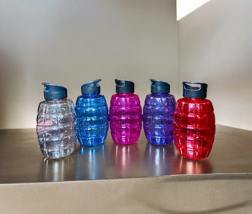 Multicolour 650ml Bomb-Style Plastic Water Bottles for School and ...
