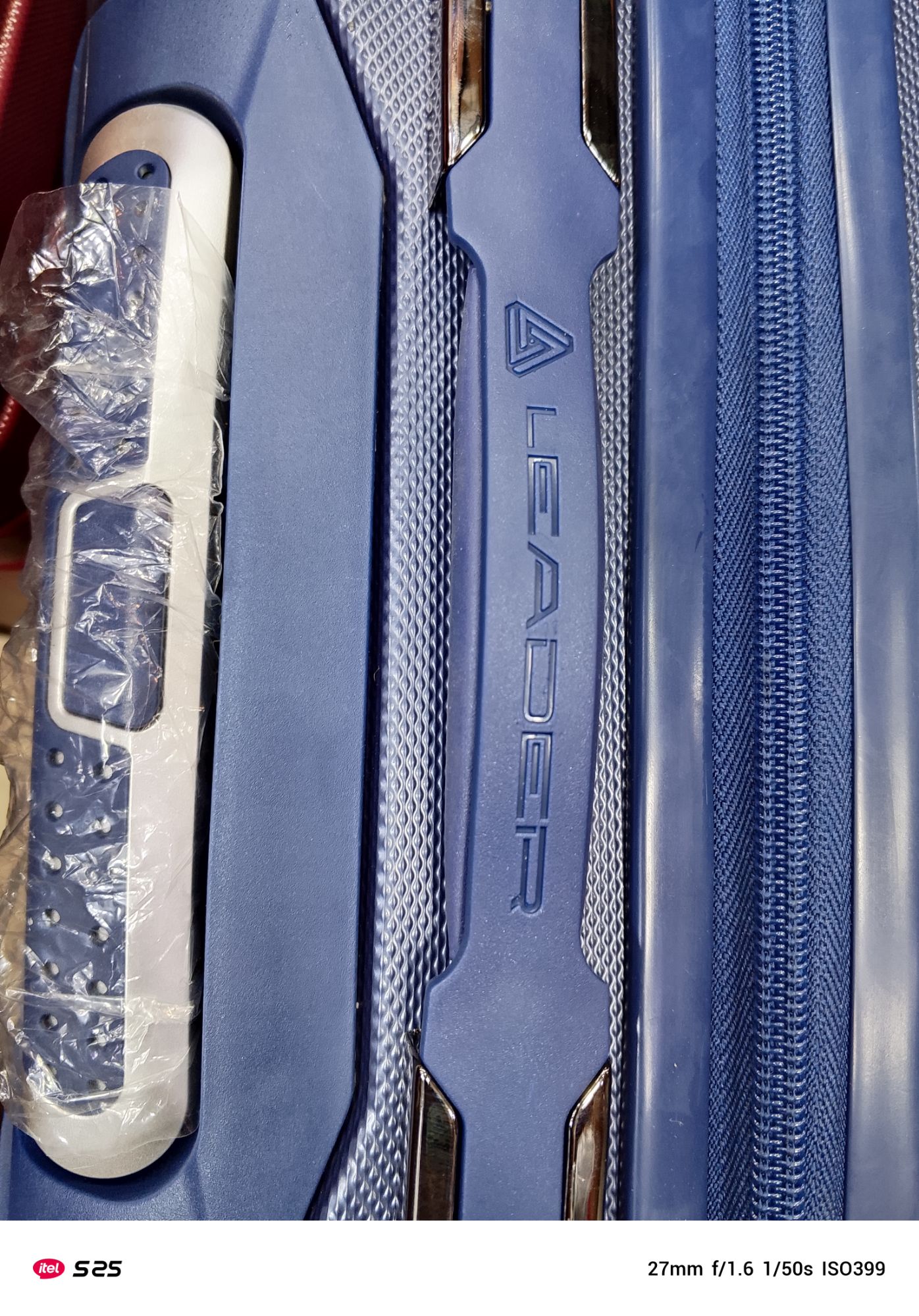 LEADER HARD FIBER LUGGAGE , TRAVEL BAG, SUITCASE | Daraz.pk