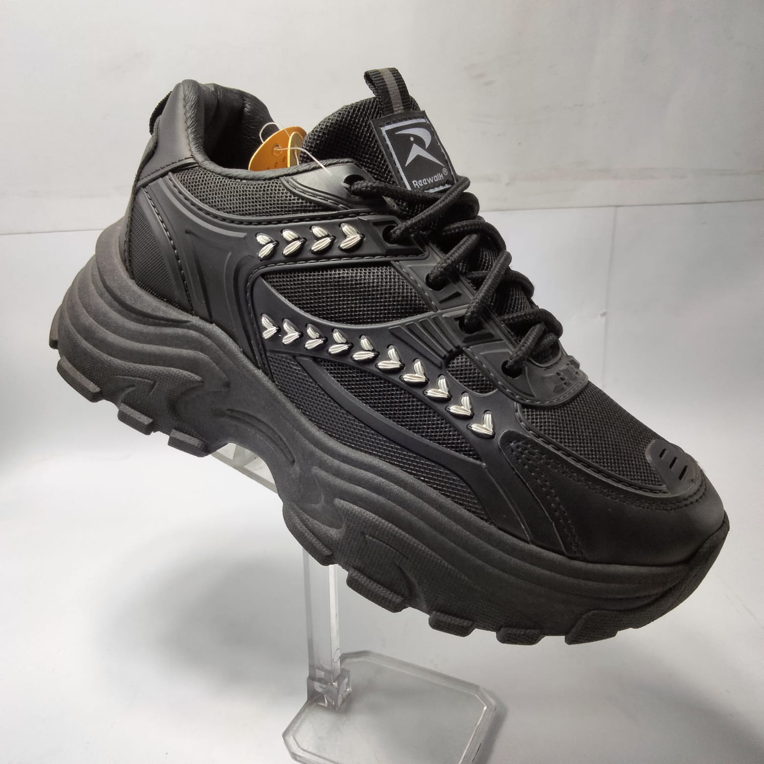 shoes joggers sneakers for girls | Daraz.pk