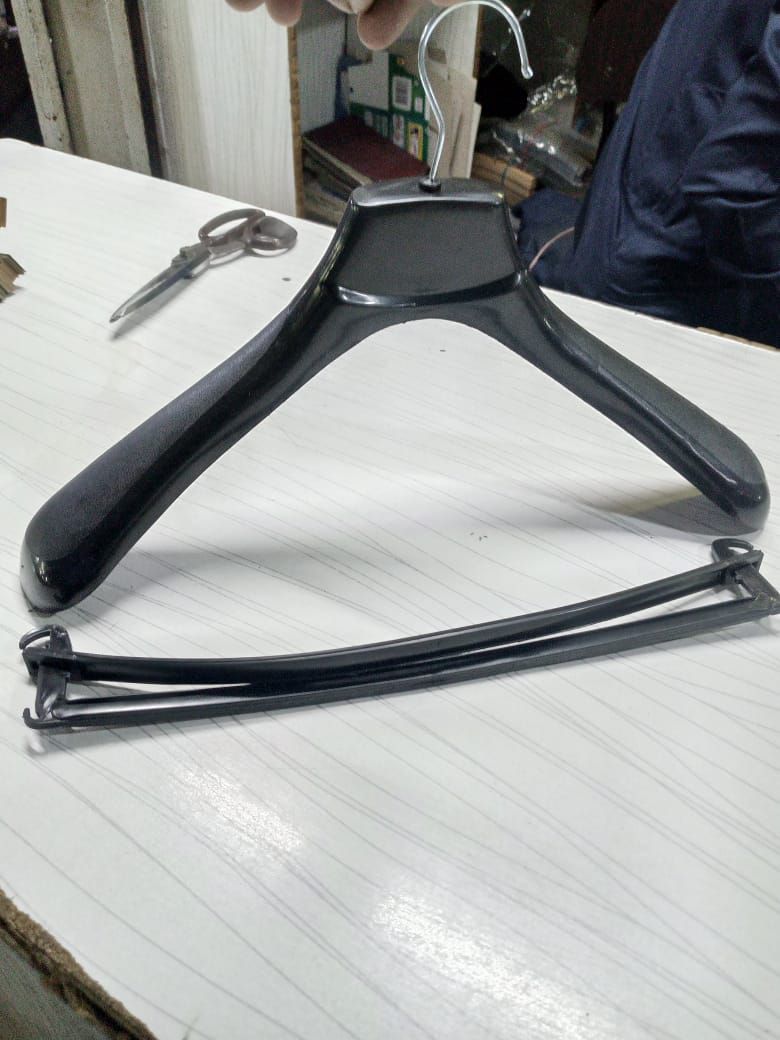Large Plastic Suit Hanger lock wale Plastic Coat Hangers | The Hanger ...