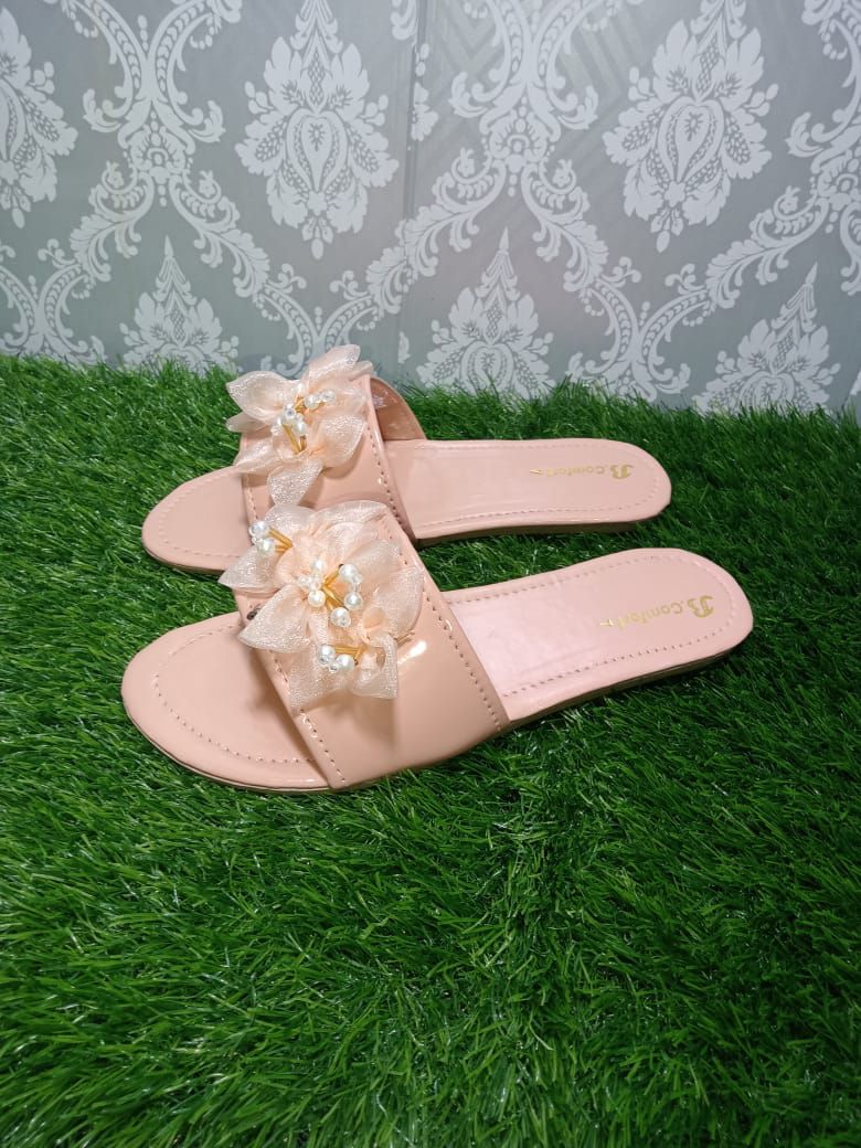 New Chappal for women and girls | Daraz.pk