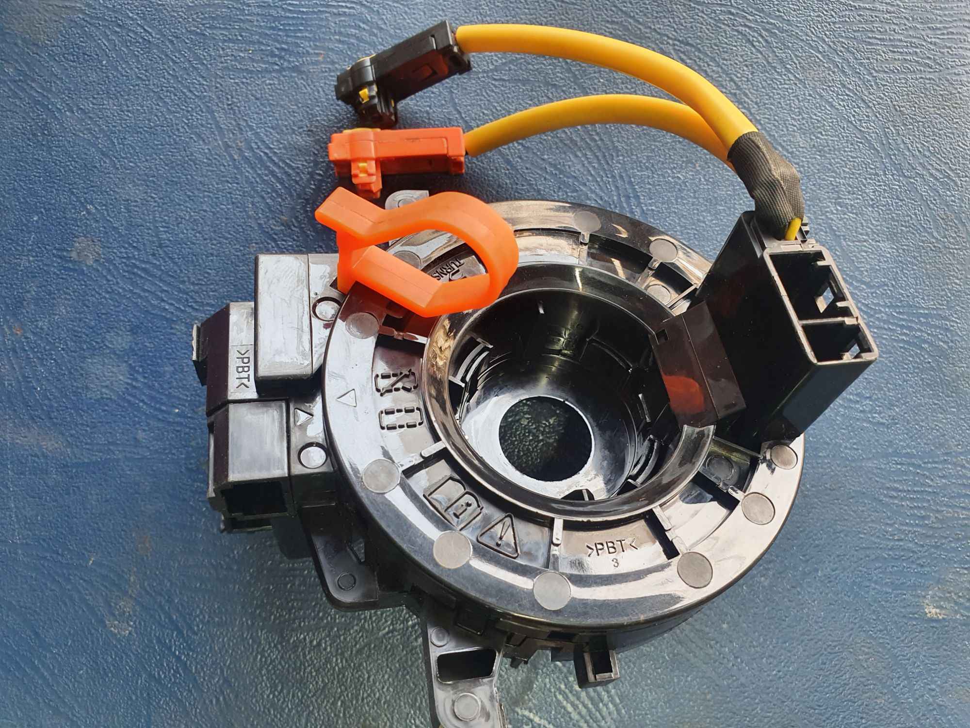 Toyota Corolla 1.3 Horn Ribbon / Steering Ribbon / Charkhi / Steering ...