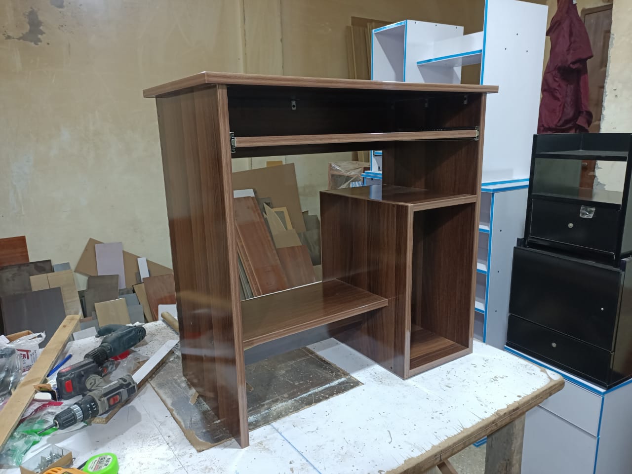 Smart computer table,study table, office table | Daraz.pk