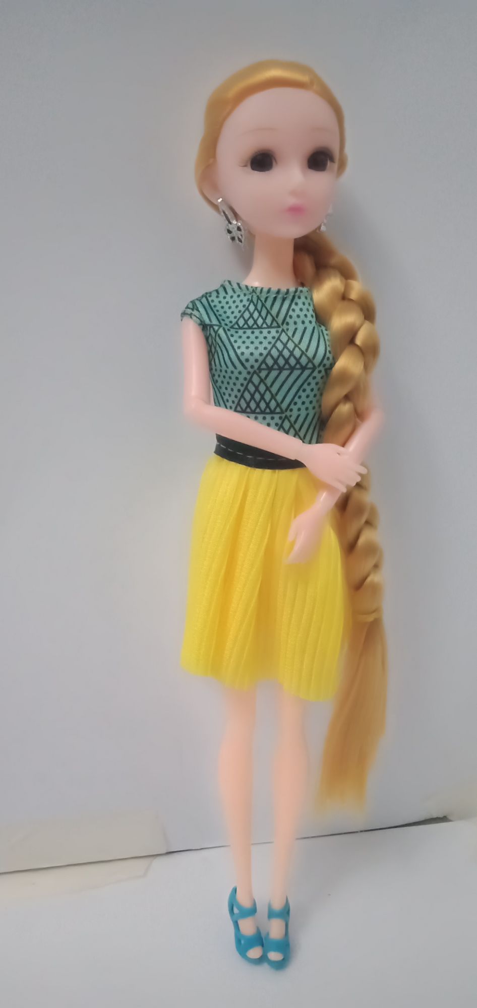 Beautiful fashionable dolls with long hair | Daraz.pk