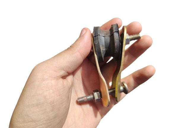 One Pcs DC Fan mild Steel And Rubber Ceiling Fan clamps Set For hanging ...