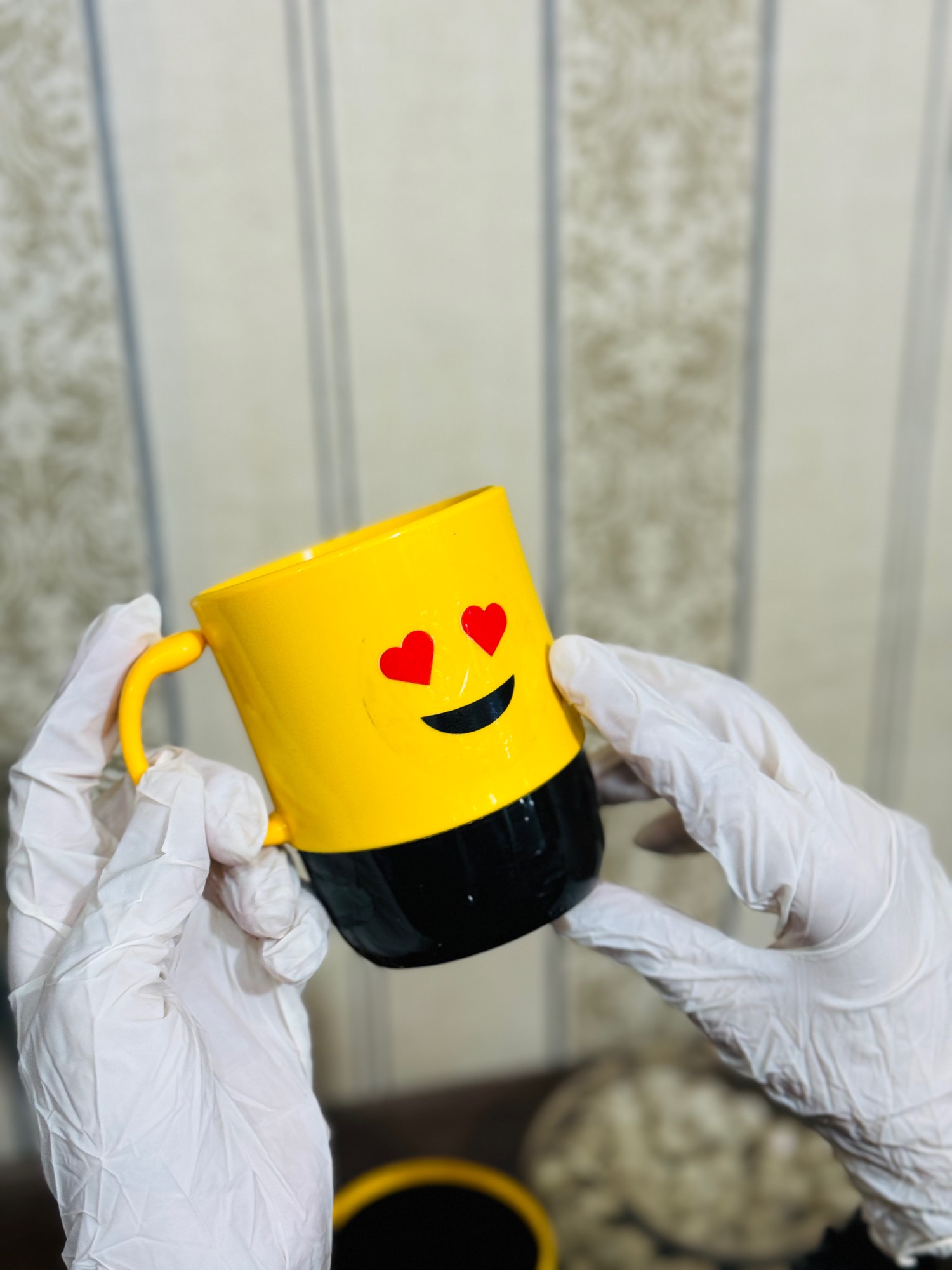 Pack of 2 unbreakable cup for kids with beautiful emoji for tea/juice ...