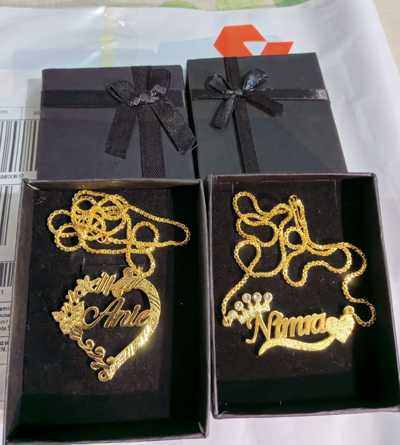 24k Gold Plated Name Locket, Customized Name Necklace For Women In Gold ...