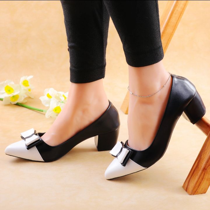 White & Black Ostrow Heeled Pumps for Women Metro 2 Inch Block Heel ...