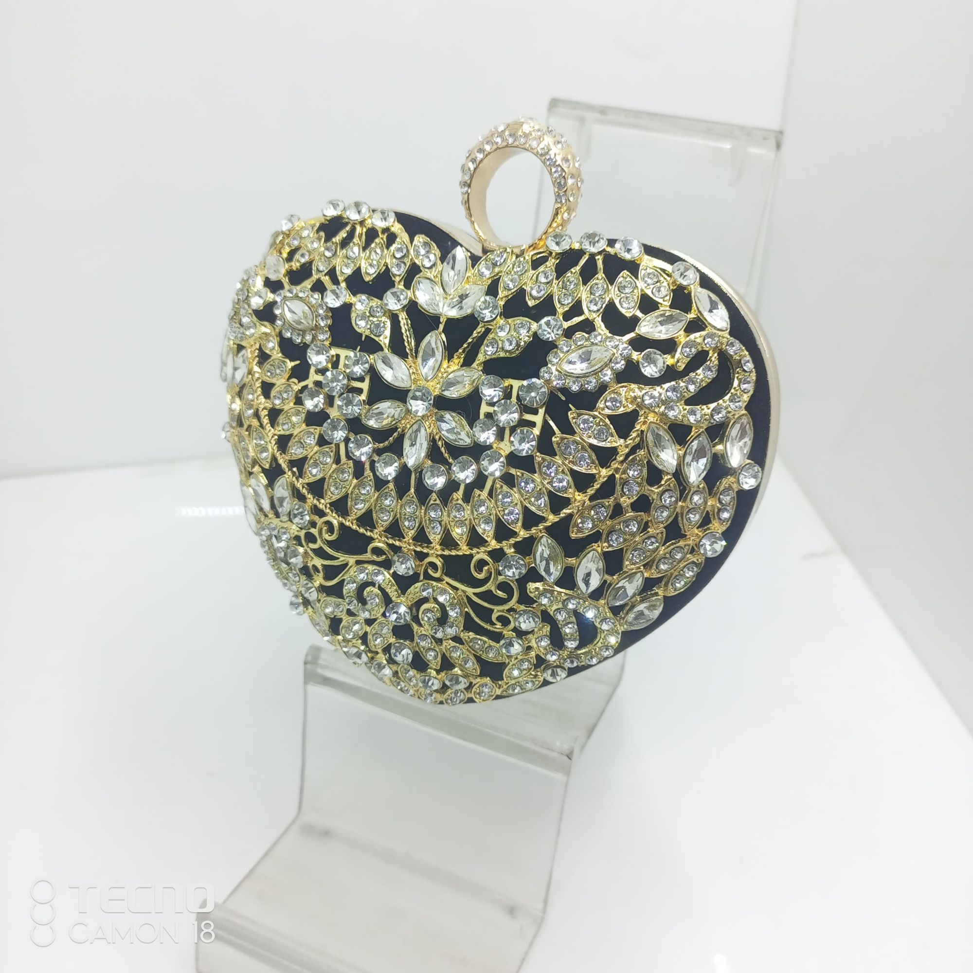 heart shaped clutch | Daraz.pk