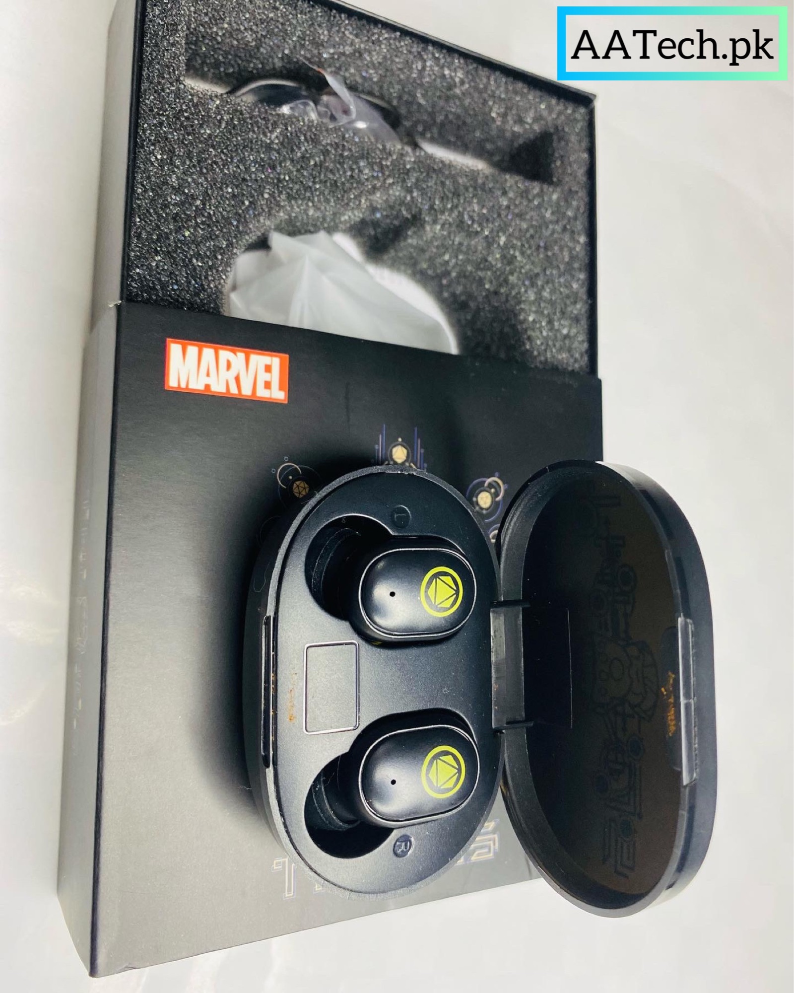 Marvel Original EarBuds Red & Black | Daraz.pk