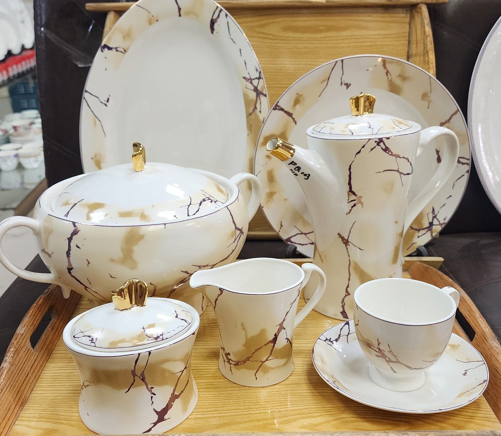 Dinner Set New Bone China 61pcs/8person serving set | Daraz.pk