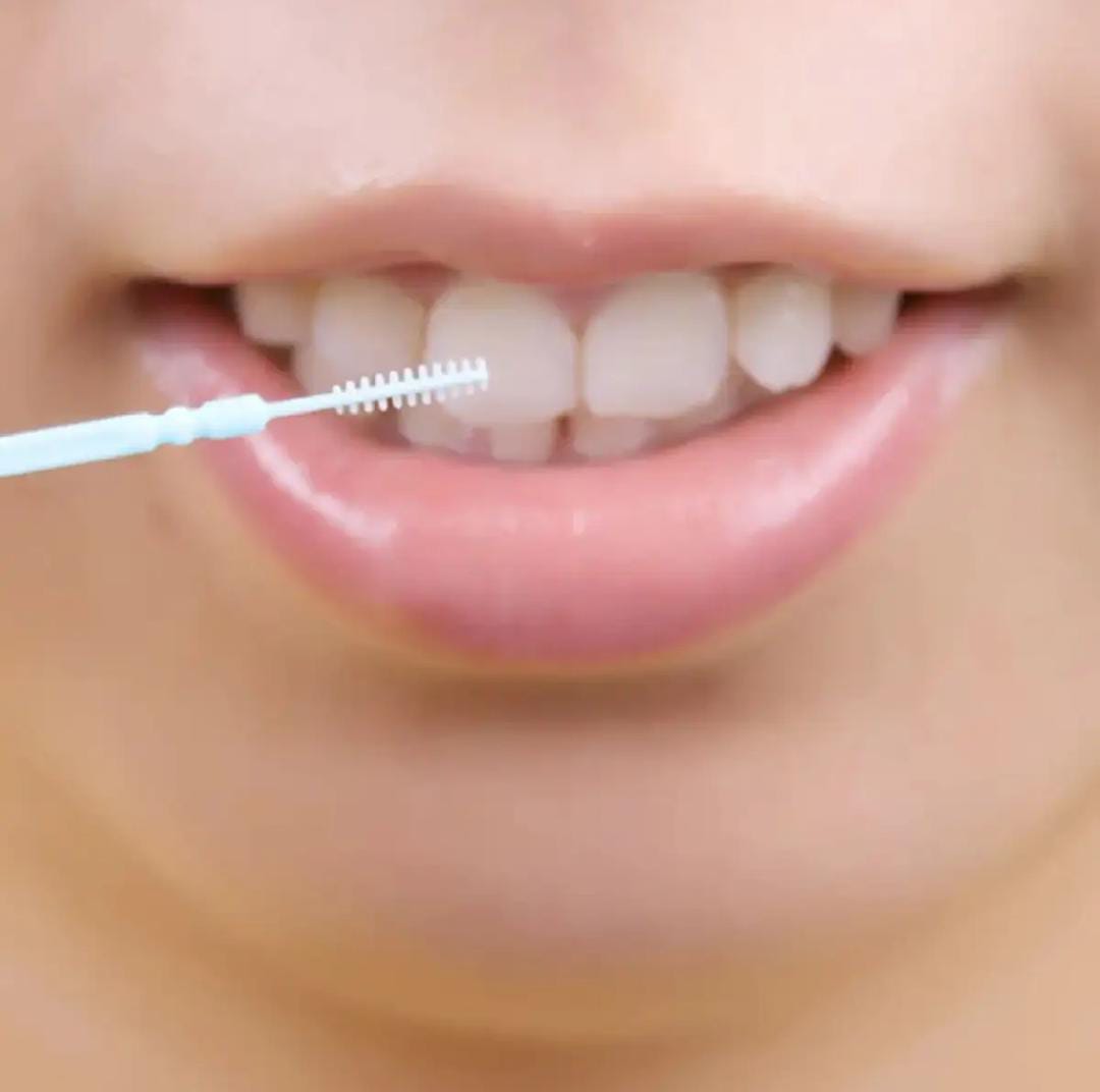 Pack of 35 Teeth Sticks, Plastic Toothpick ( UM Store ) Double Headed ...