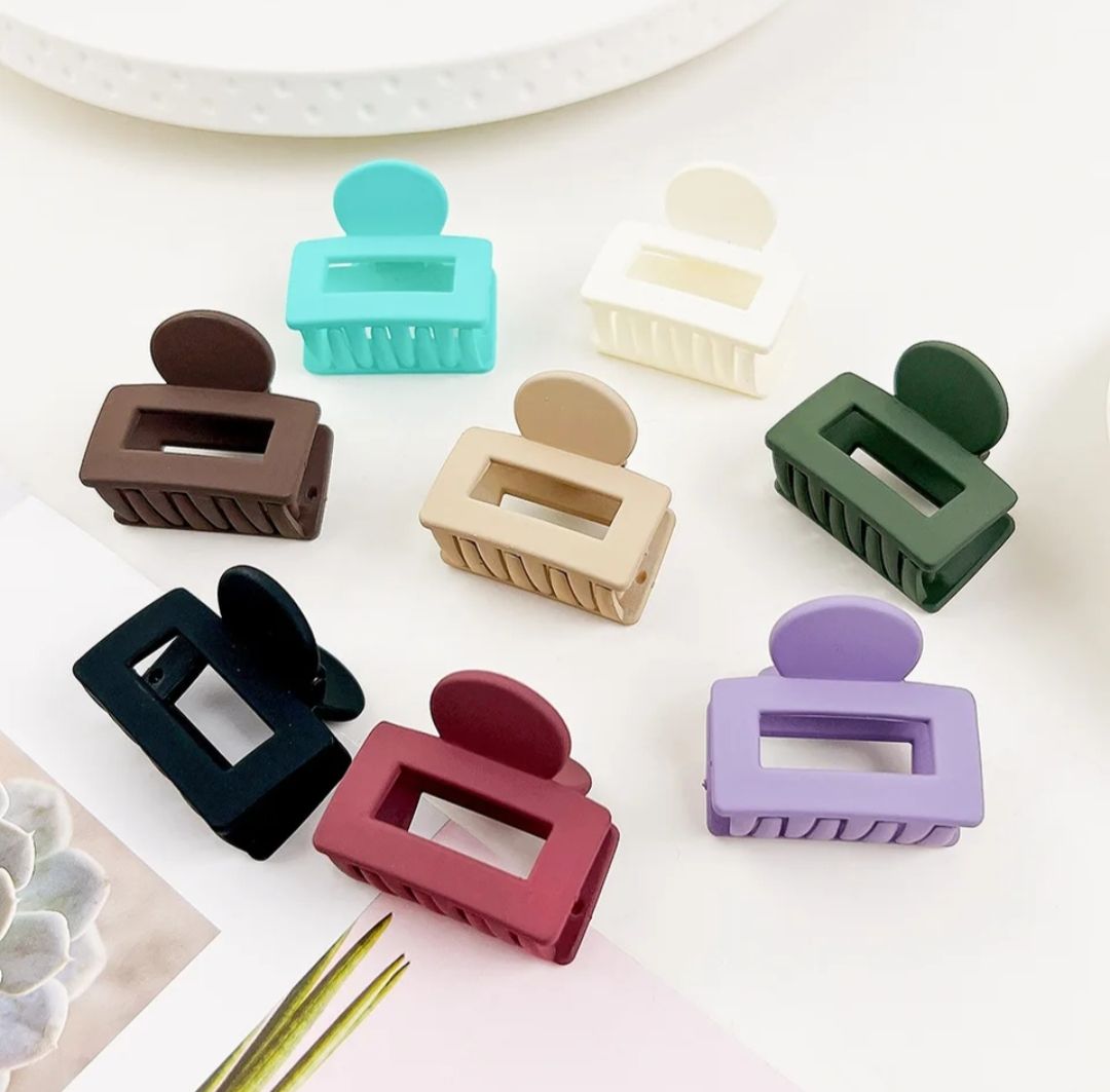 Pack of 6 New small Size Designs Fashion Solid Colour Hair Claw Clips ...