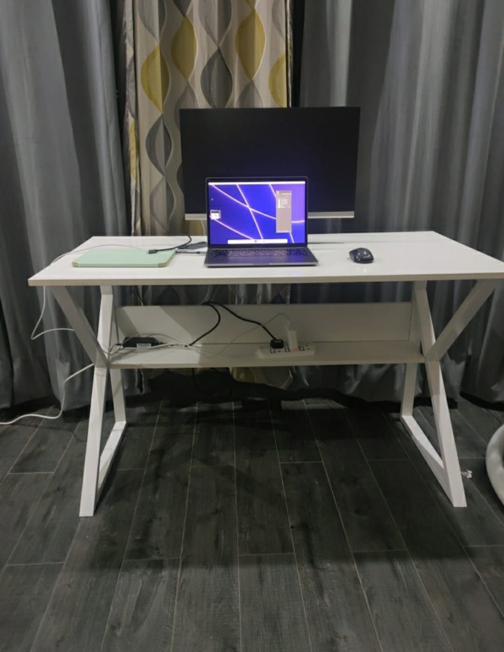 office table / workstation table/ computer table/Freelancing table ...