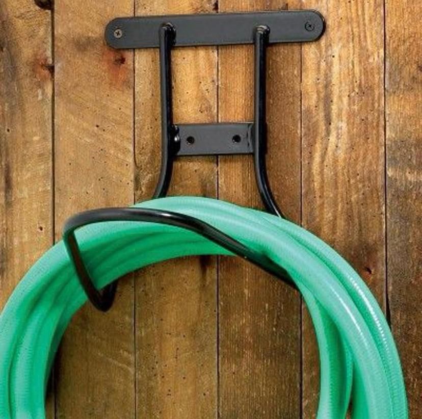 Large garden pipe Holder, Heavy Duty pipe Hanger, water pipe holder ...