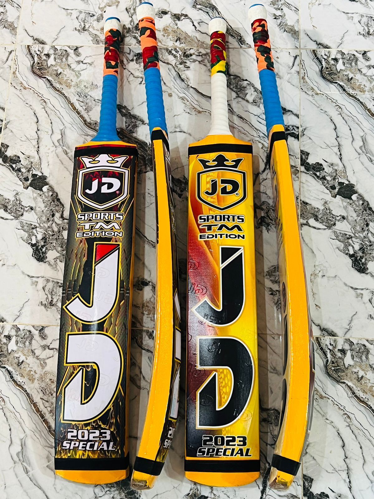 JD SPORTS CRICKET BATS TAPE BALL NEW Exclusive EDITION OF 2024 | Daraz.pk
