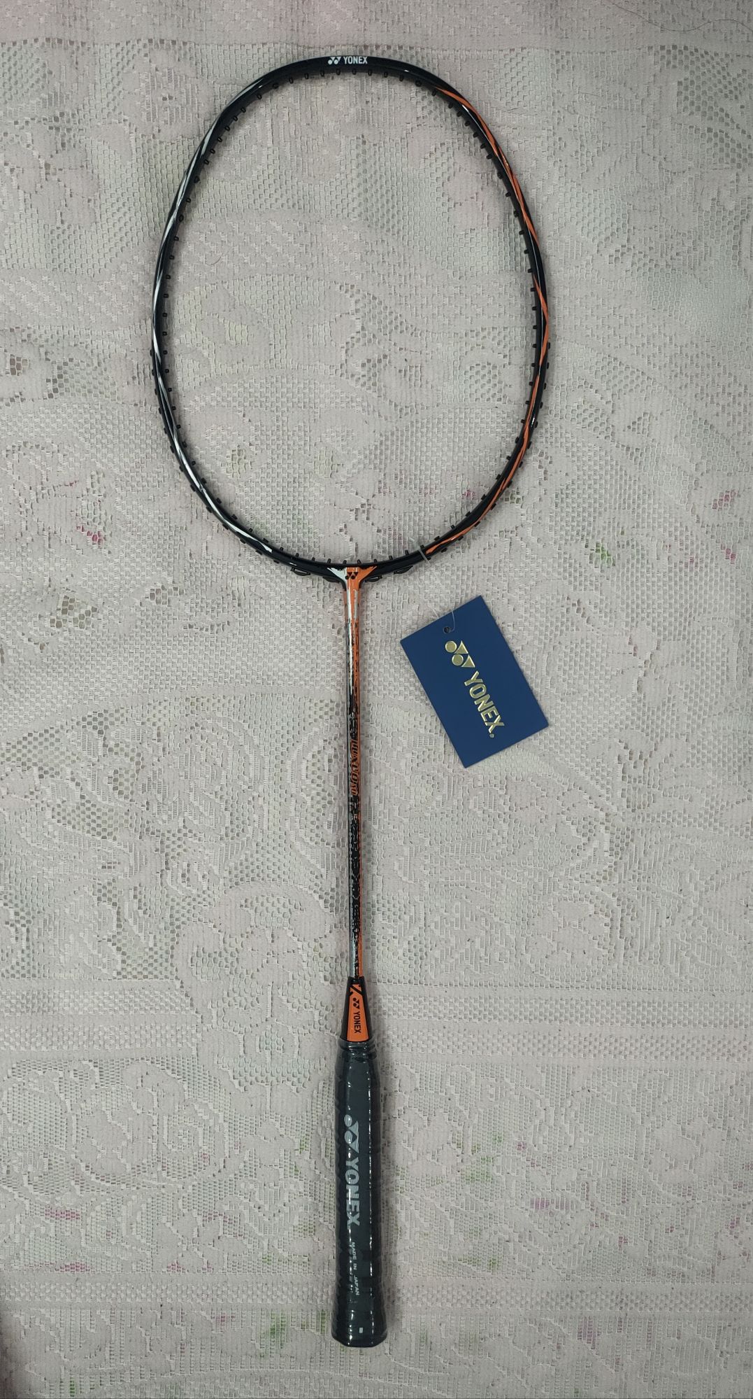 Racket Yonex Luxuo m1 (35lbs) | Daraz.pk