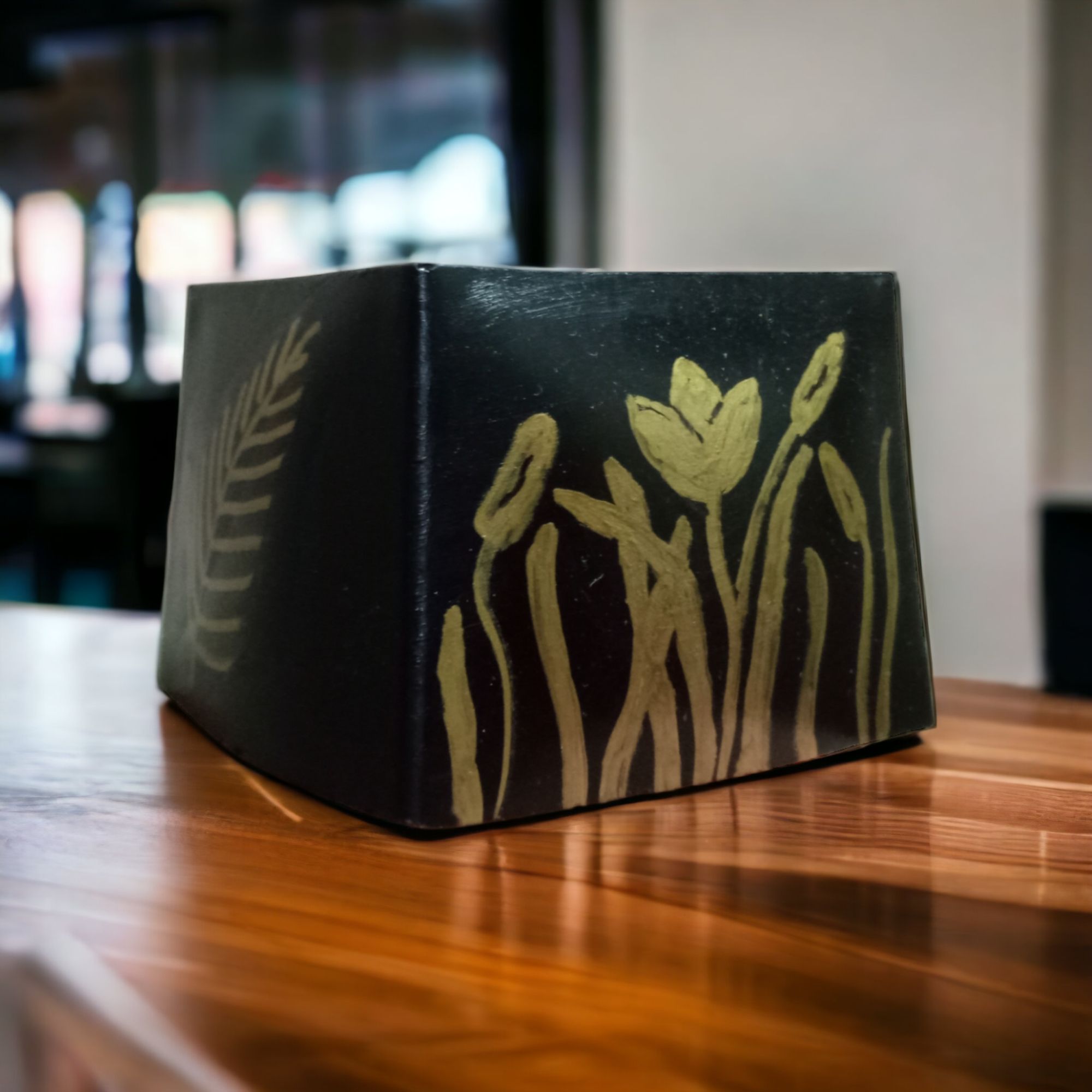 Beautiful square black pot | Daraz.pk