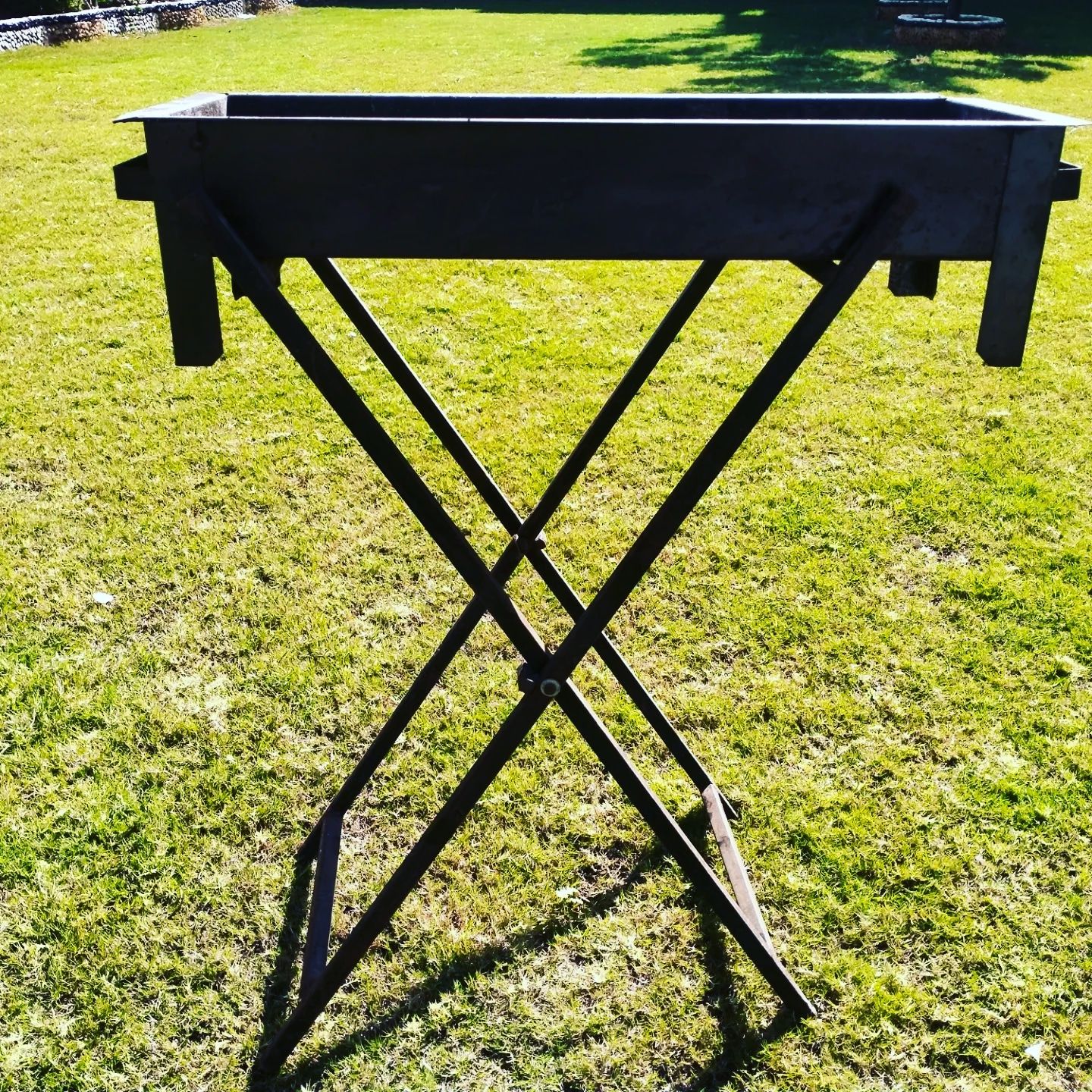 Heavy BBQ Grill With Stand 2.4Ft Made From High Quality Life Time Plate ...