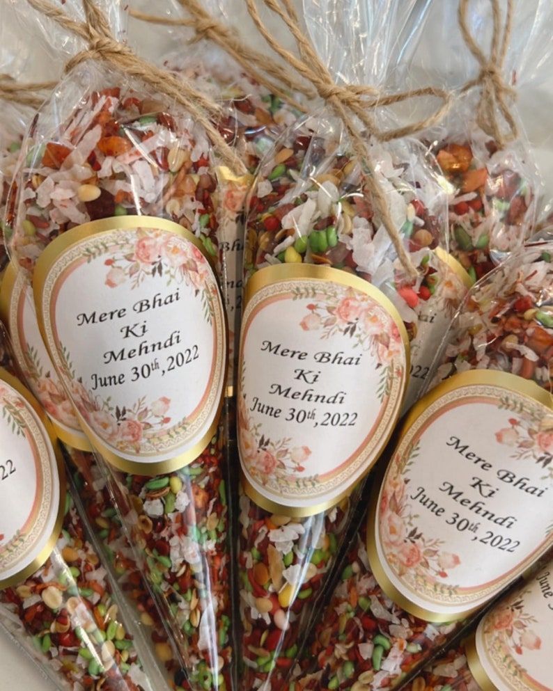 Mehndi Dholki and Nikkah 12 pack Customised Sonf and Sweet Cones with ...