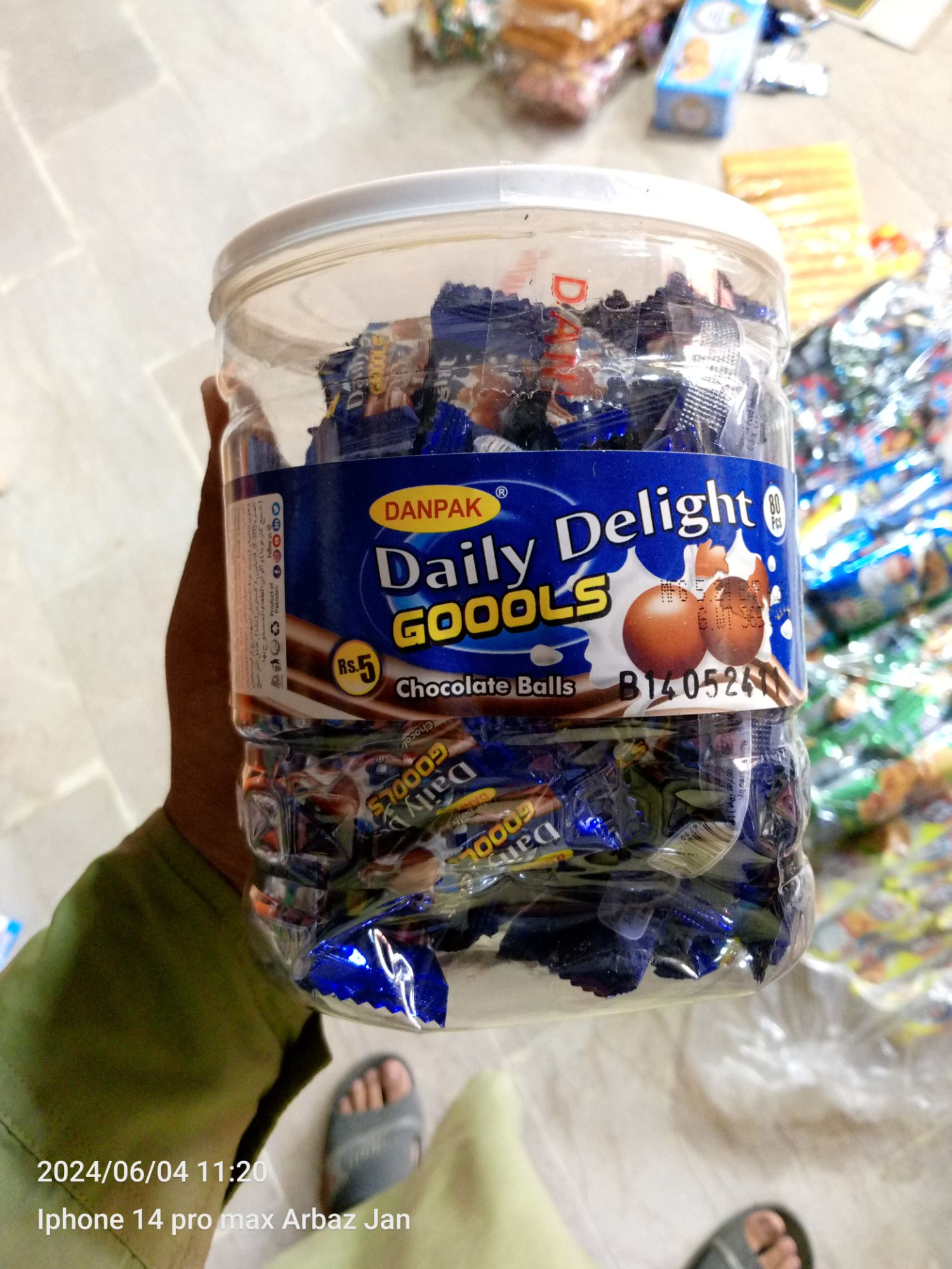 Original Danpak Daily Delight Goools (Pack Of 80 Pieces Jar) Chocolate ...