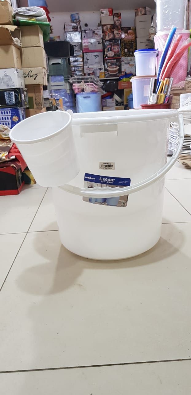 plastic balti, 34Liters Bucket with Mug Bath Set Transparent Pure ...