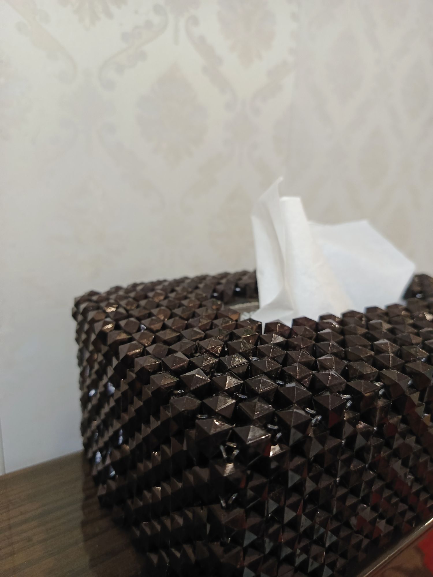Tissue box with beads | Daraz.pk