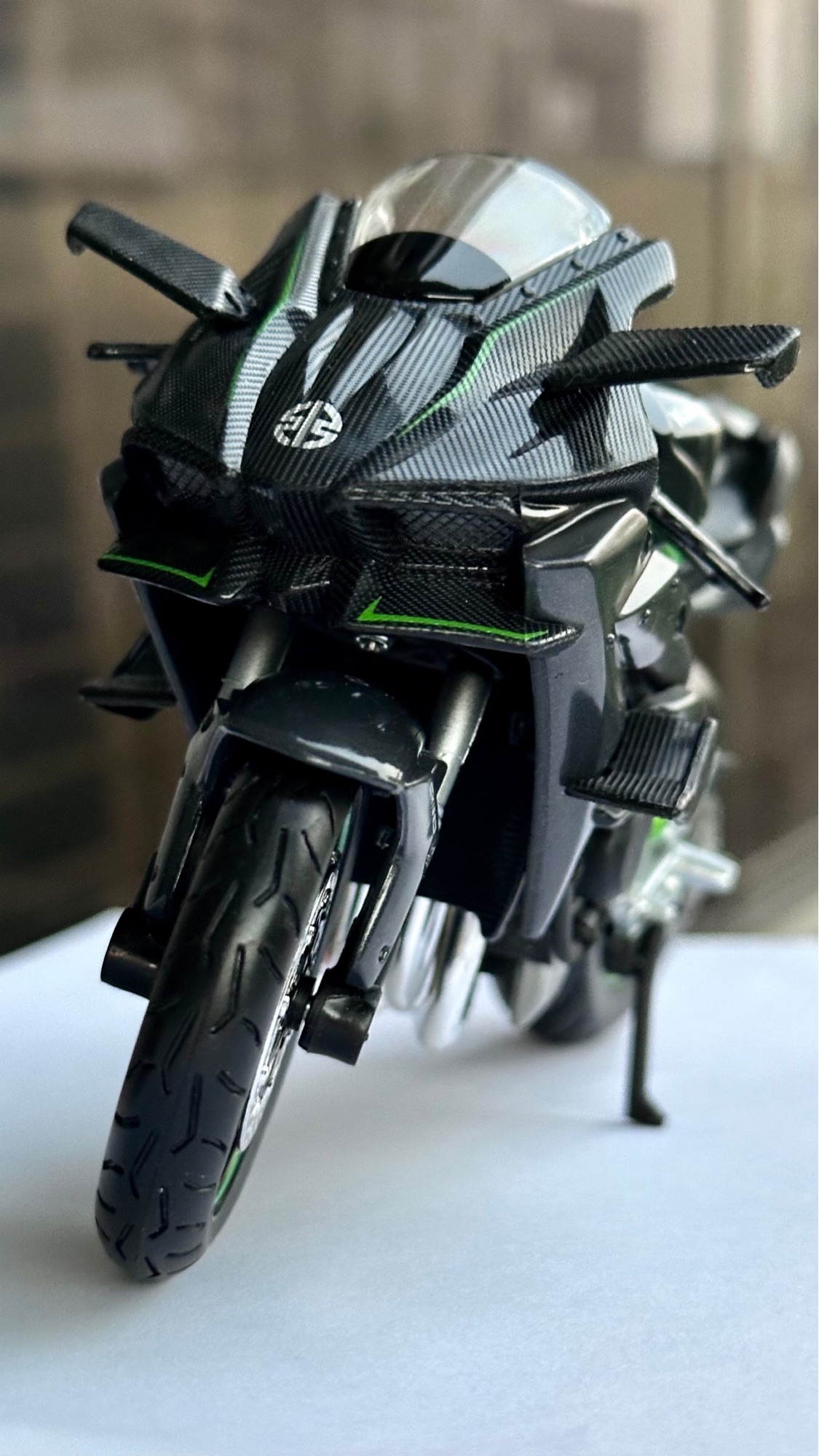 Kawasaki Ninja H2R Die Cast model 1/12 Scale Model Bike | Daraz.pk