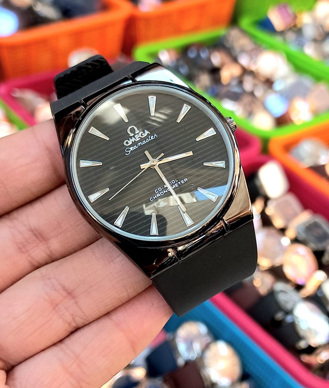 OMEGA MENS COLLECTION RUBBER STRIPS WATCH | Daraz.pk