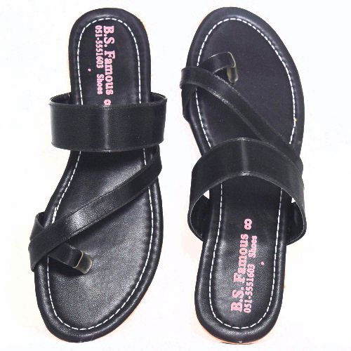 Beautiful Black Kolapuri Chappal for Women amd Girls - Metro Synthetic ...