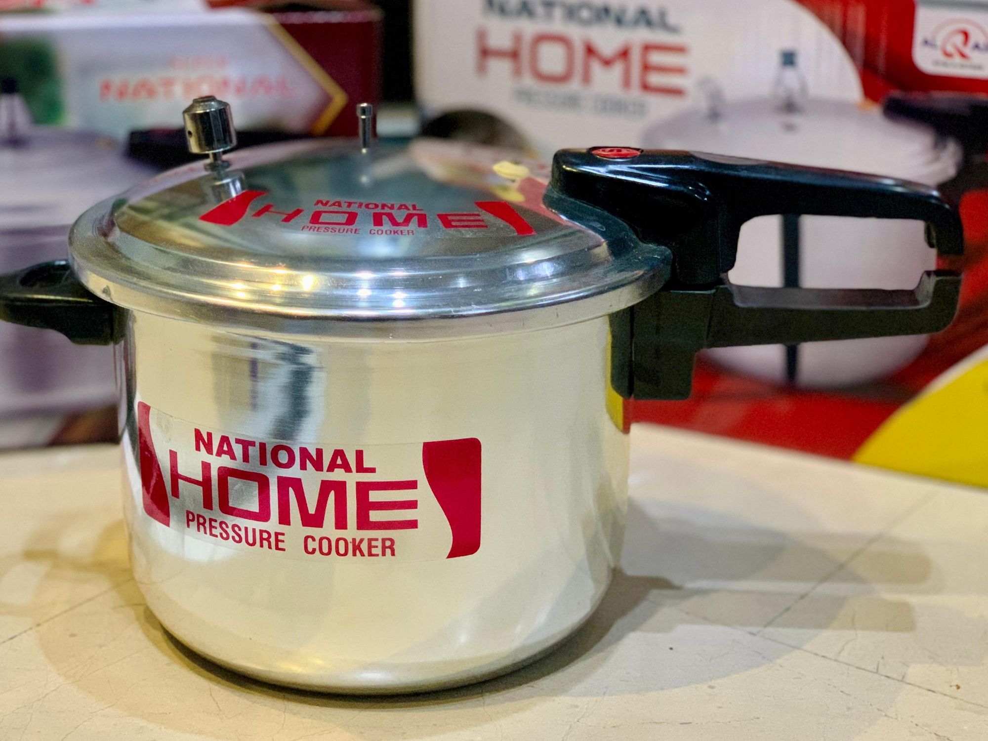 National Pressure Cooker Shine High quality Aluminium 1 Year Gurrentee ...