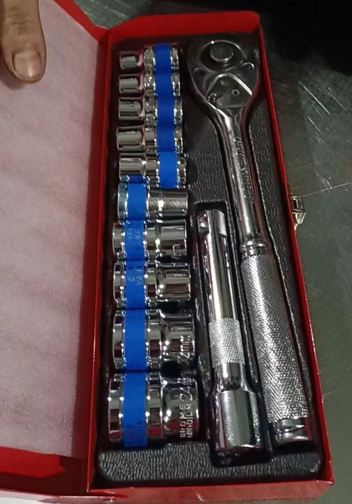 RATCHET WRENCH SOCKET SET 8MM TO 24MM | Daraz.pk