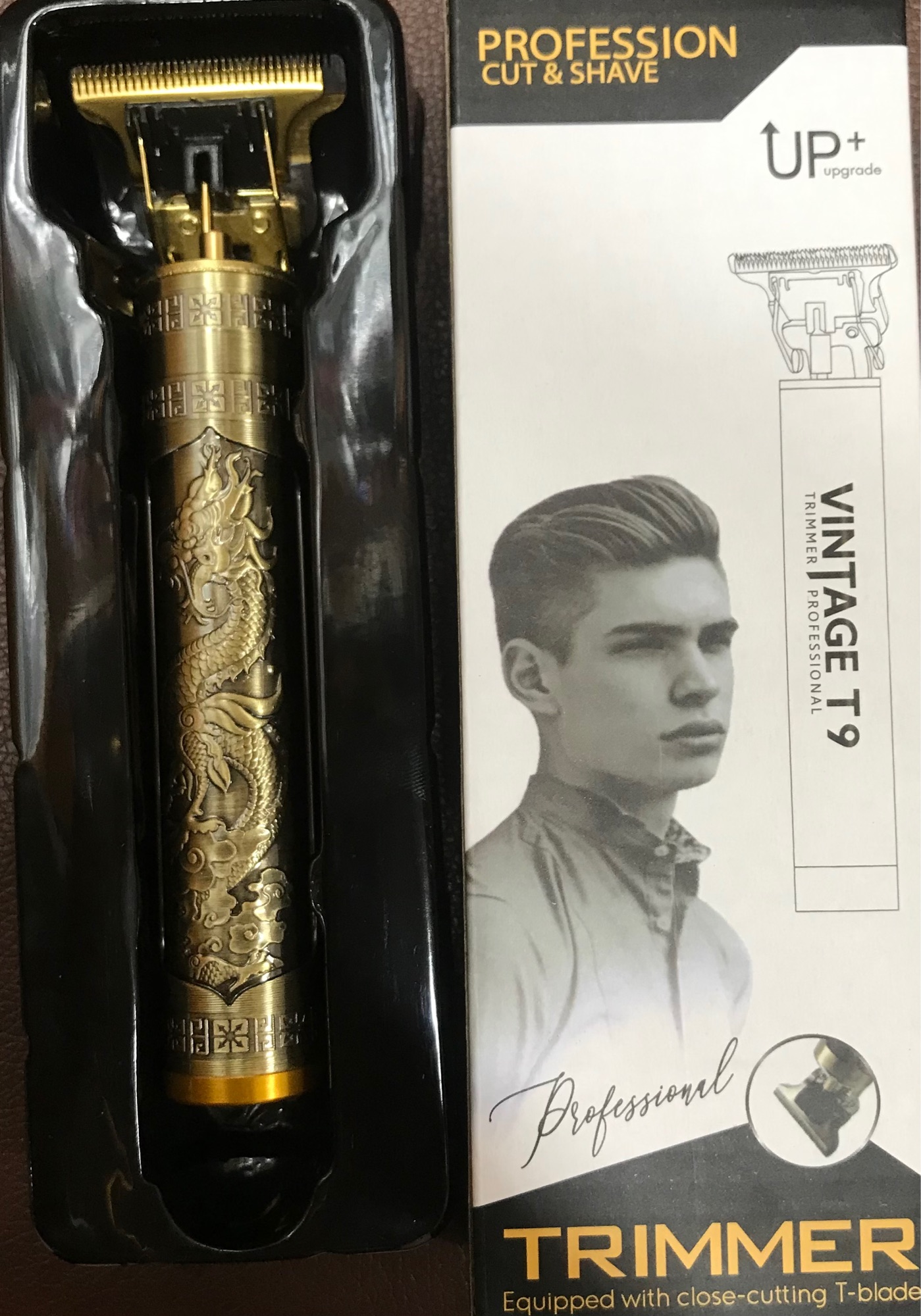 Professional TRIMMER Equipped with close-cutting T-Blade | Daraz.pk